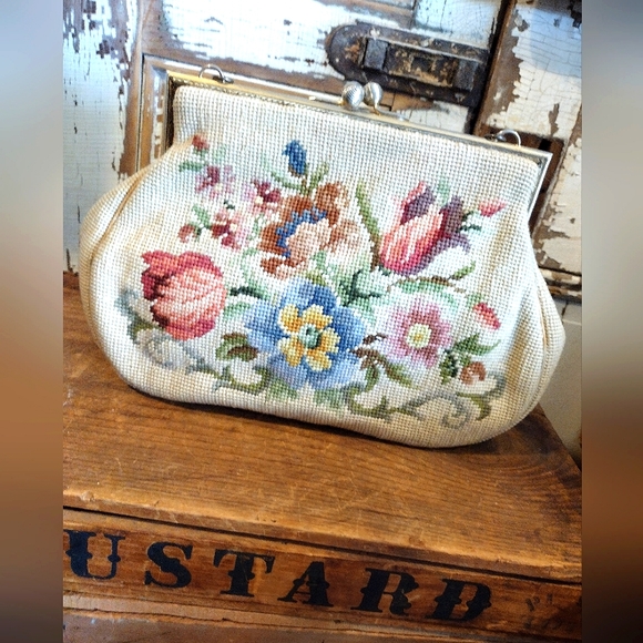 Bags | Vintage Petit Point Needlepoint Floral Purse Handbag | Poshmark